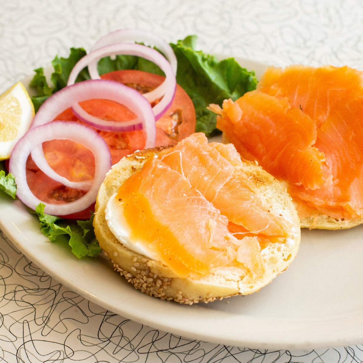 Bagels & Lox – Lou's Restaurant & Bakery
